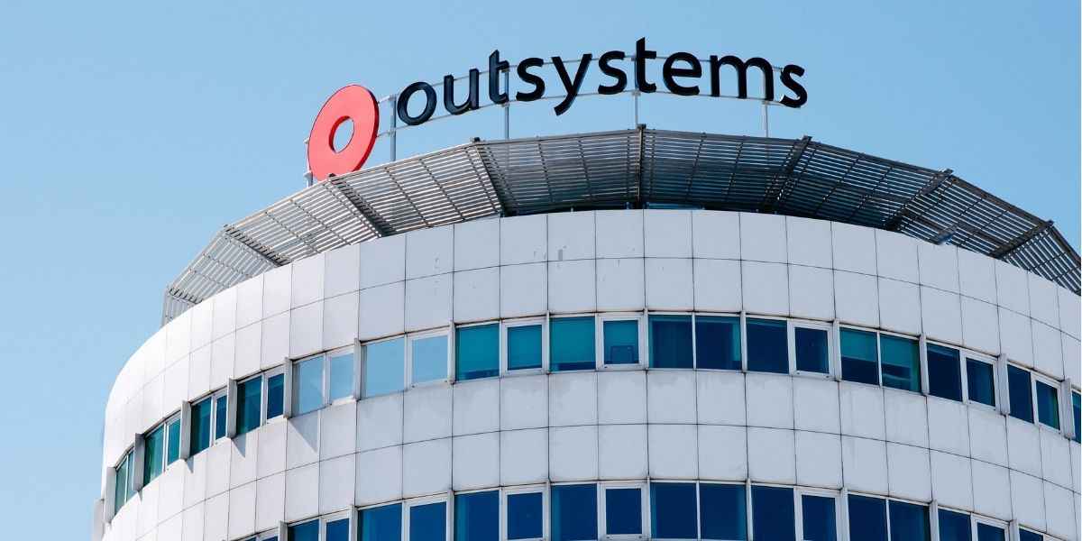 OutSystems is offering job opportunity as Junior Software Engineer ...